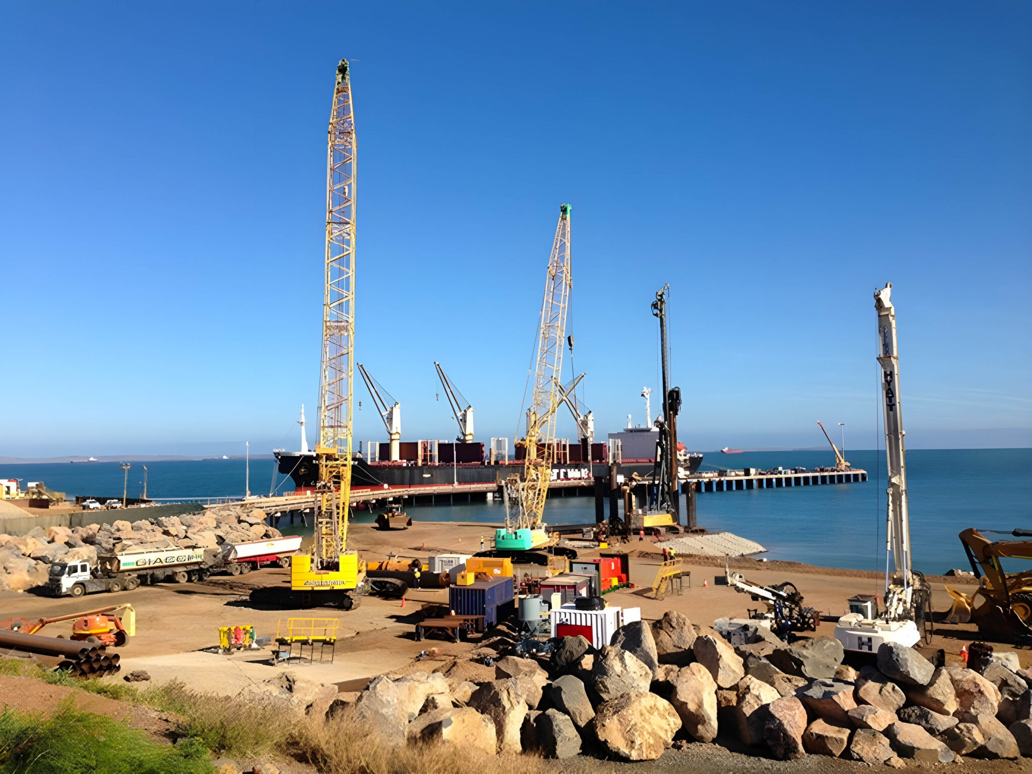 Dampier Wharf – Demo, Reclamation & Construction - Altrad Australia